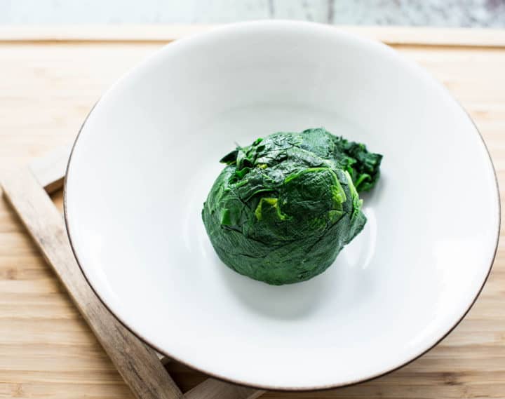 How To Steam Spinach Quick and Easy In Under 1 Minute | Always Perfect