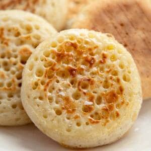 Crumpets - Original British Recipe (Video)
